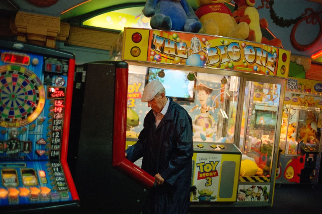 Eastbourne Pier Before the Fire: A Look at Arcade Life - Paul Pope ...